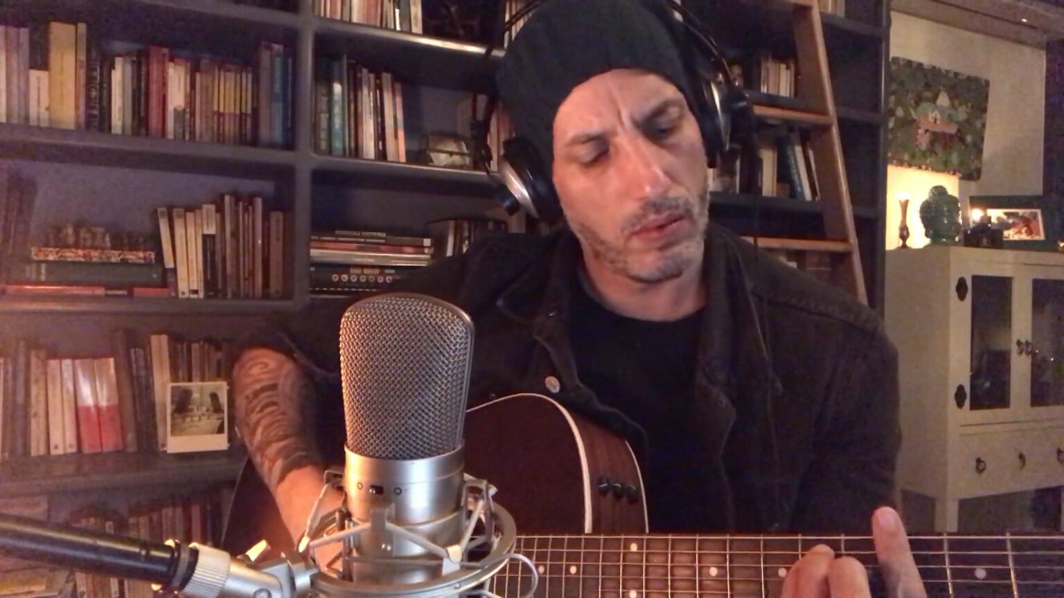 Who Are the Most Famous Panamanian Artists?